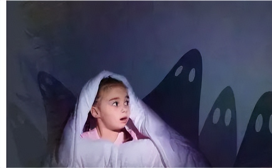 "Mom, I'm afraid of the dark", don't say "Where is the ghost" Smart ...