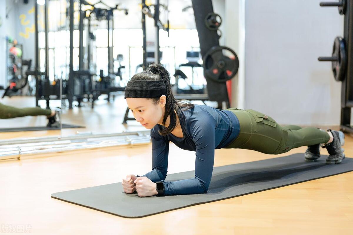 Squats, push-ups, plank support, what benefits will you gain if you ...