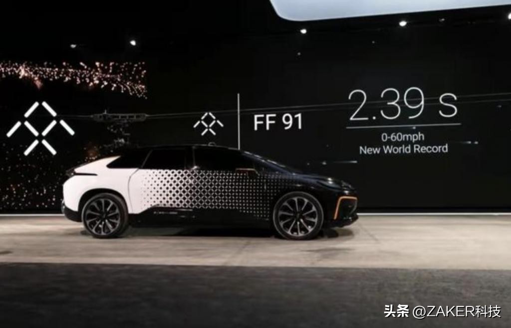 Jia Yueting is still "suffocating" in the car PPT, Xu Jiayin has "made ...