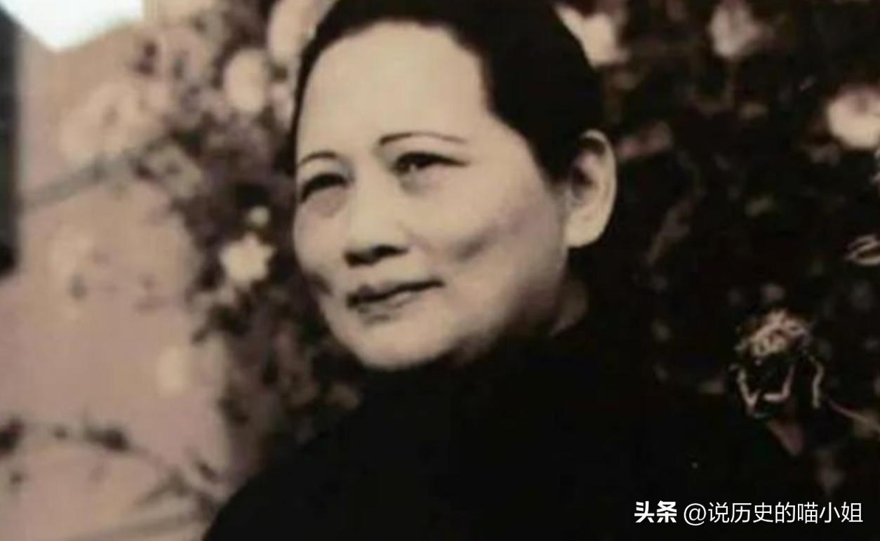 What was Soong Ching Ling's impression when she met Jiang Qing for the ...