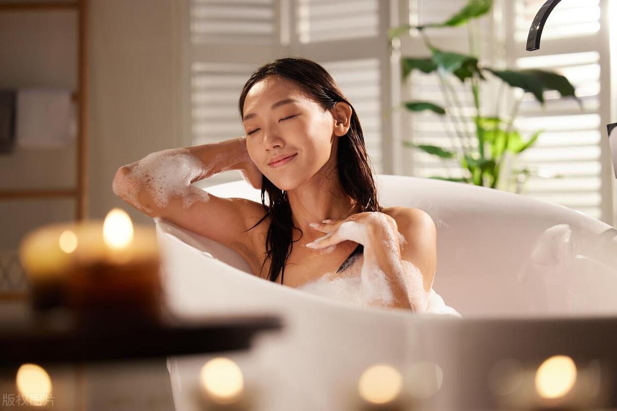 If a person takes three baths, his life is thinner than paper: the dangers of bathing in ancient ...