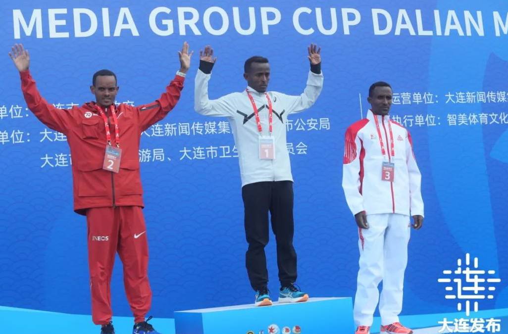 One's own people are cheating one's own people, the Dalian Marathon is ...