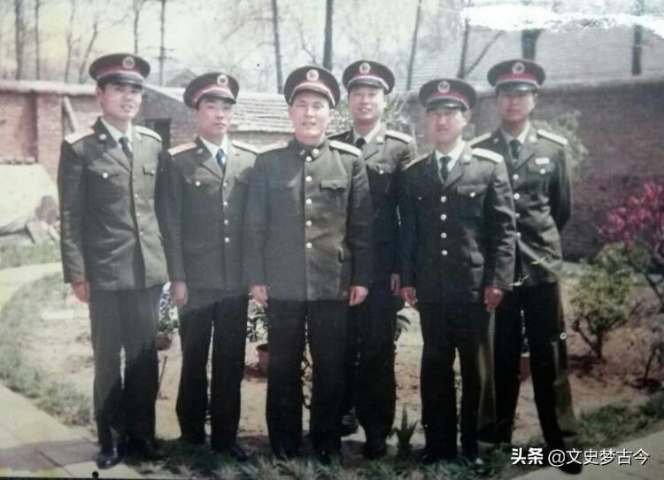 In 1999, Zhao Keshi became the deputy chief of staff of the Nanjing ...