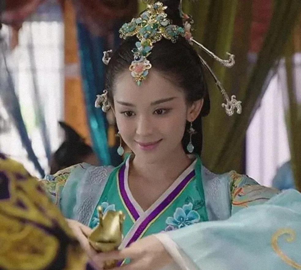 The 9th edition of Diaochan Lu Bu first met, who made Lu Bu emotional ...