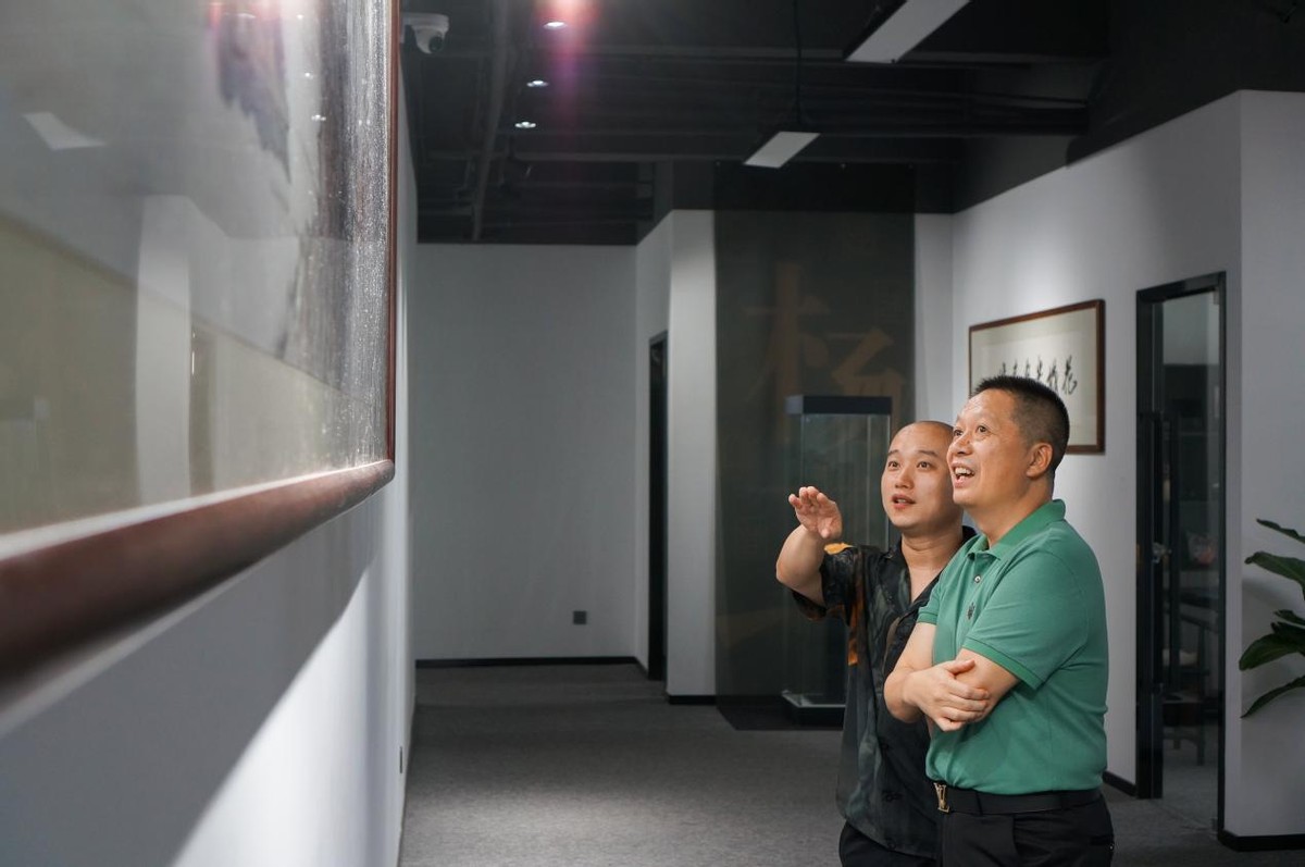 China Communications Appoints Chinese Artist Yang Yu: Exploring Chinese ...