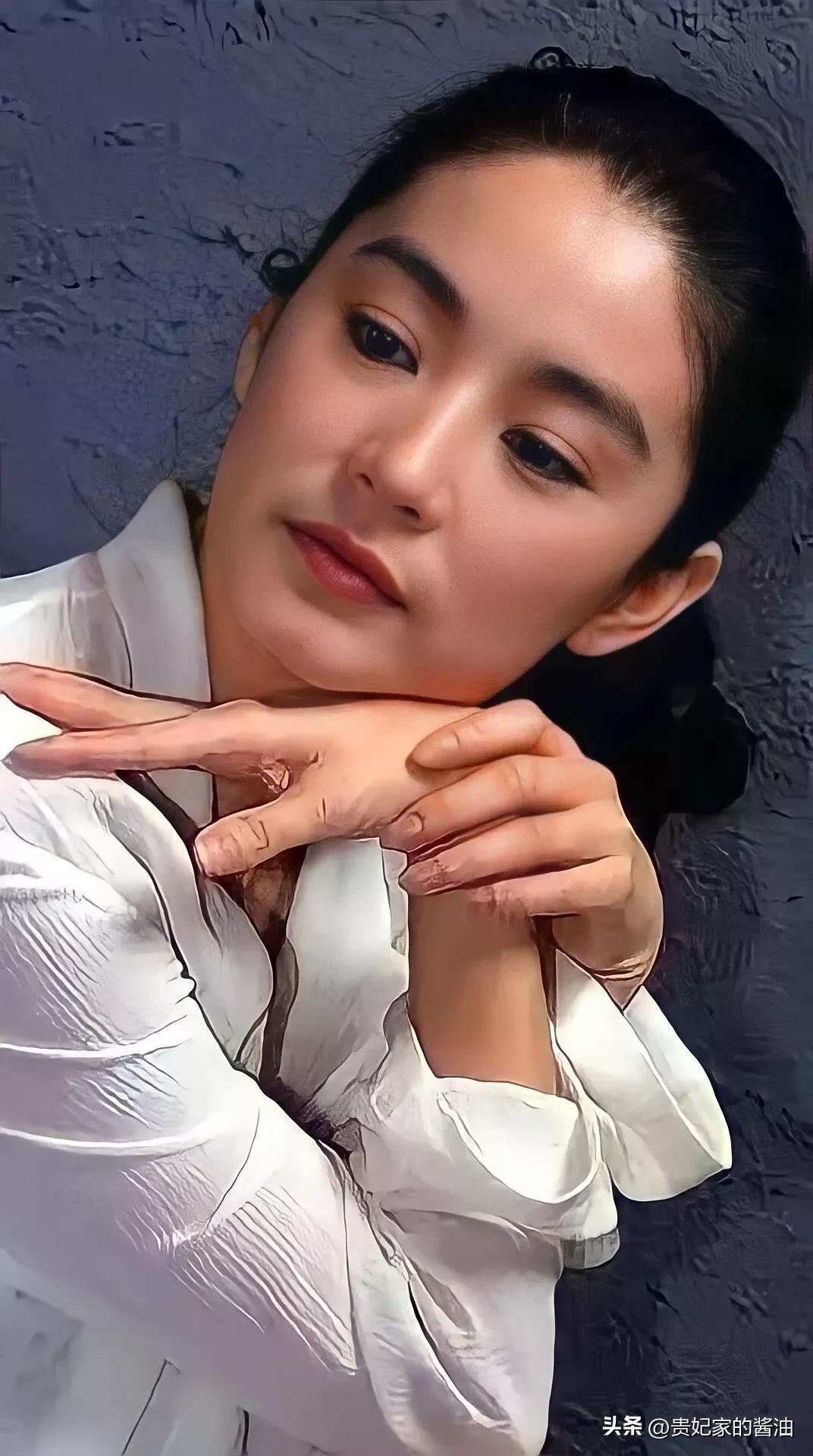 Brigitte Lin was born on November 3, 1954 in New Taipei City, Taiwan ...