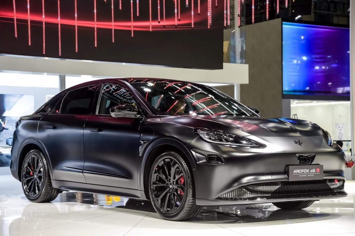 Extreme fox car, get the hang of it - iNEWS