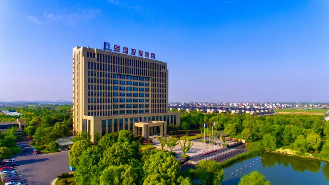 "This is China Textile" Rongsheng: From the polyester "small rudder" to ...