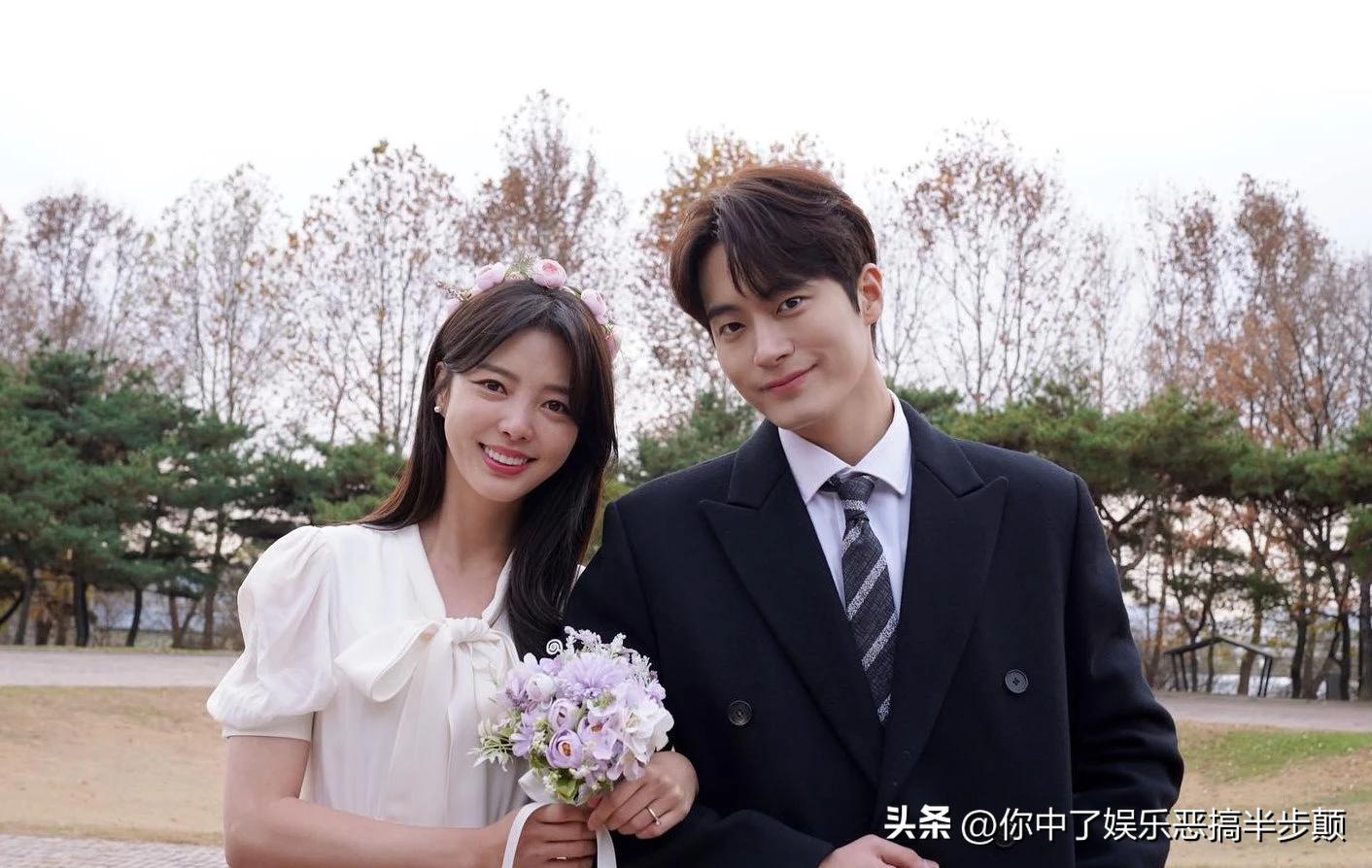 Korean star Uhm Hyun-kyung and Cha Seo-won announced that Bong-ja was ...