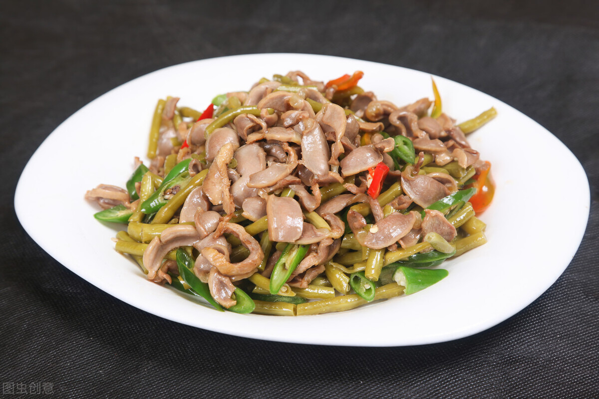 Super nutritious fried chicken offal, it tastes so delicious - iNEWS