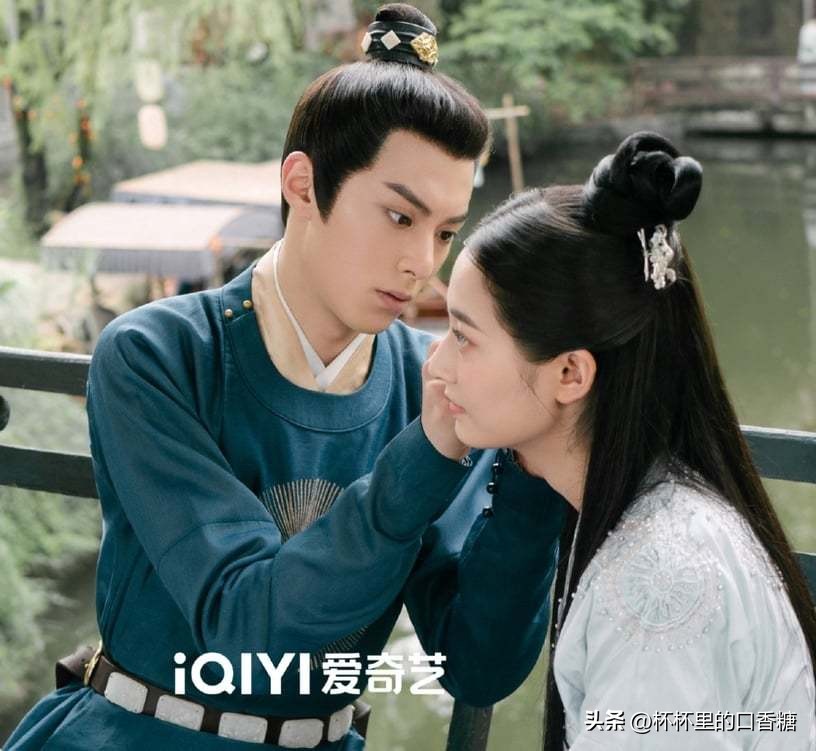 Forbidden Love CP![Futu] The novel Xiao Duo helps the queen do shameful ...