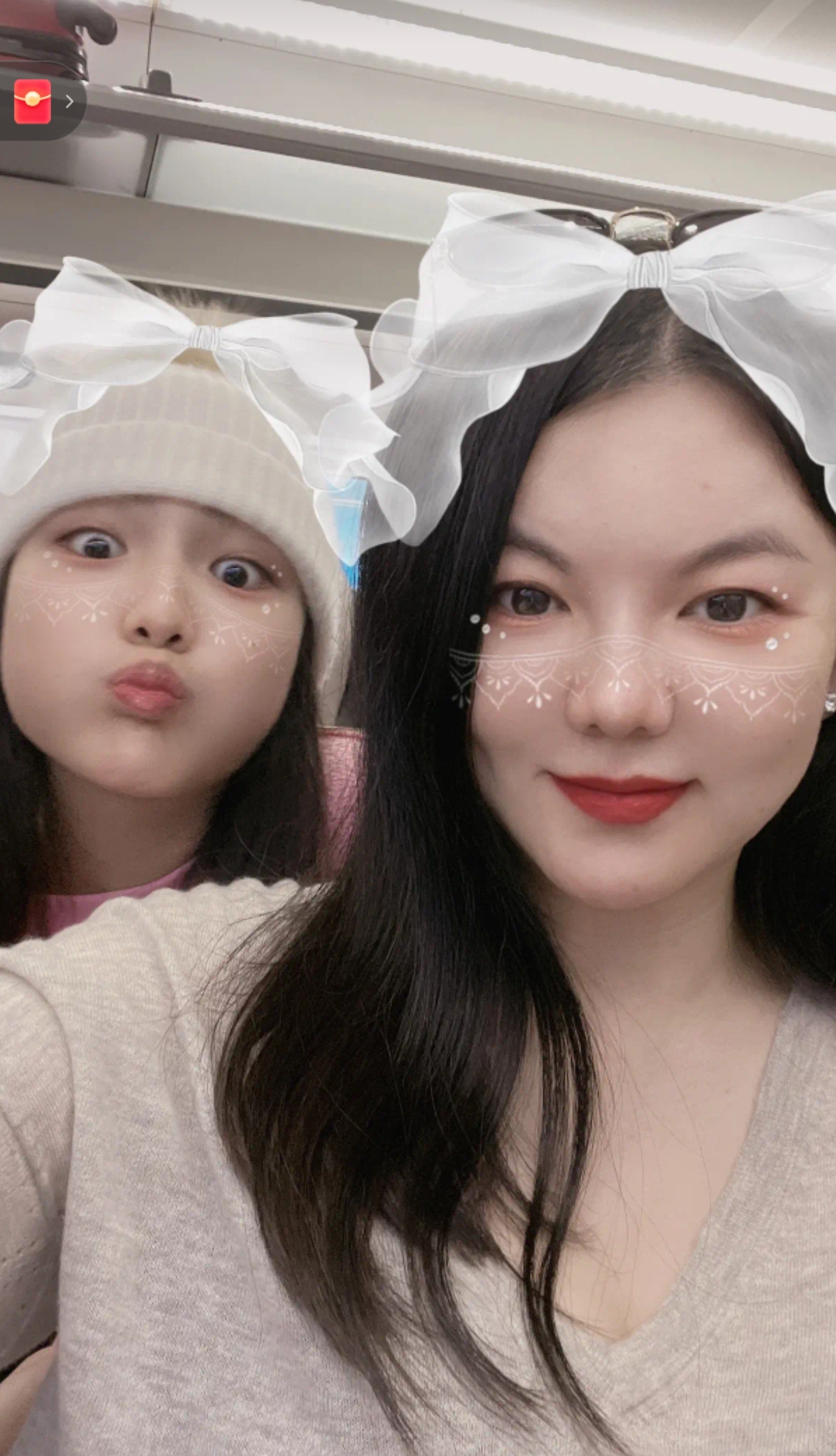 Li Xiang took her daughter to Dubai for New Year's Eve - iMedia