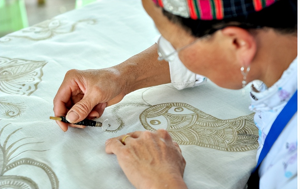 What is the history and current situation of Miao batik culture? - iMedia
