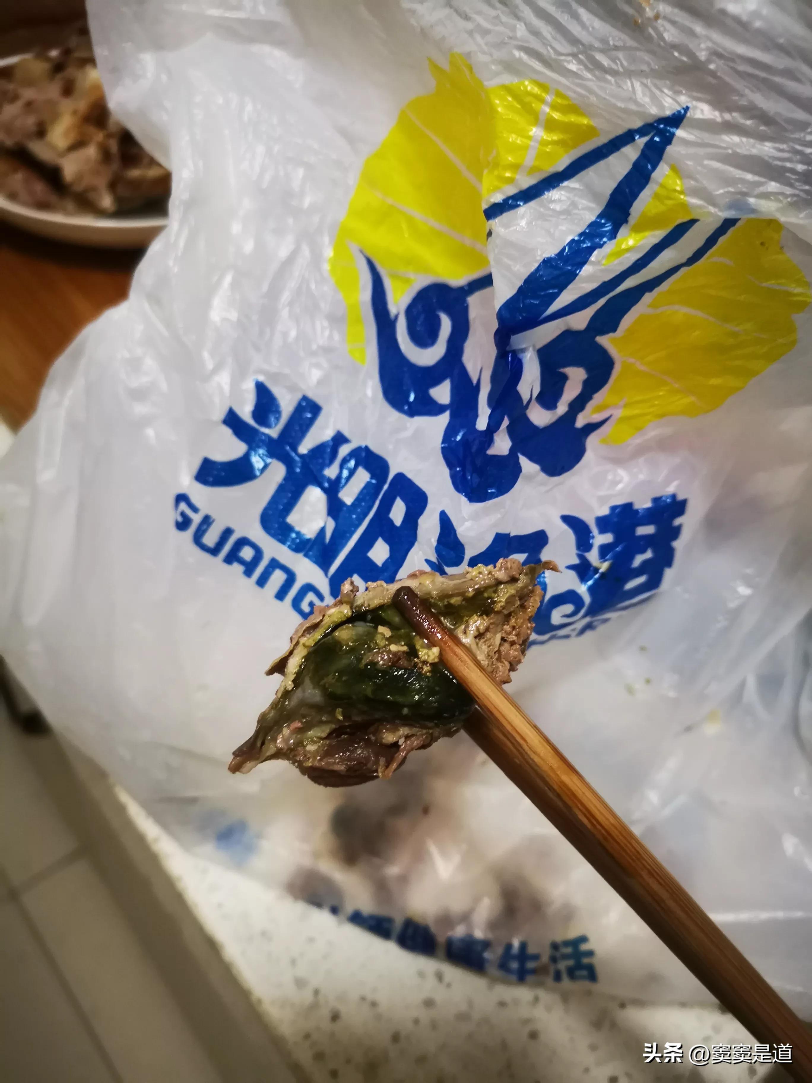 Going to a restaurant to eat roast duck, what should I do with the duck ...