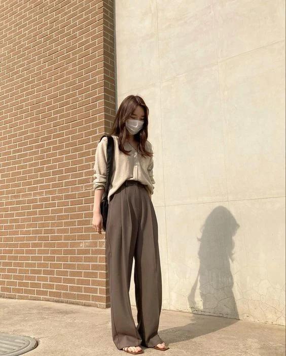 Gentle and harmless favorability outfit!4 tricks "low-saturated color ...