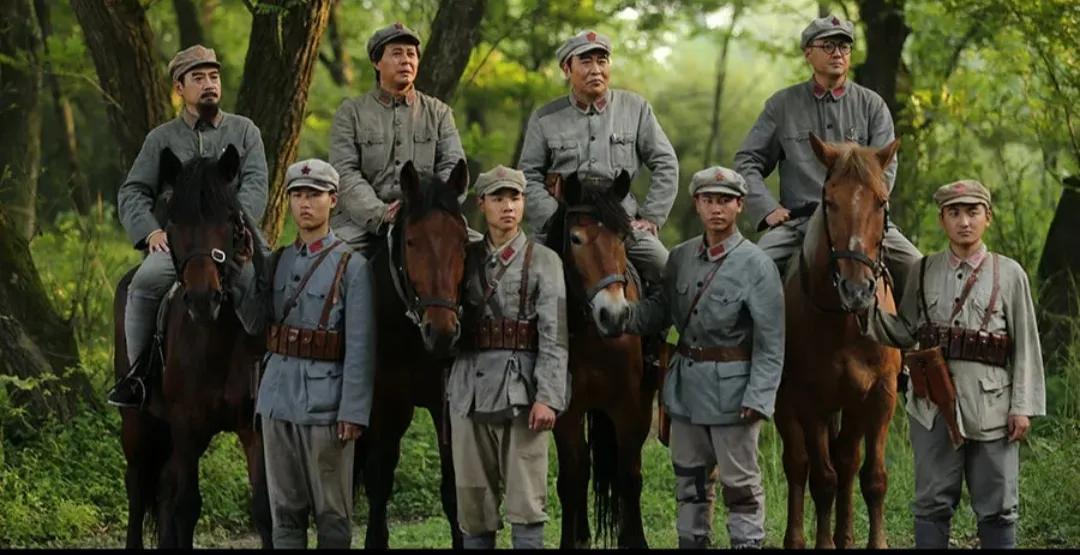 From whom did Mao Zedong use his troops like a god? - iNEWS