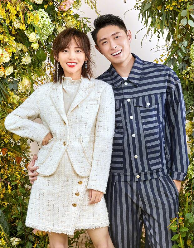 Zhang Jia Ni card took photos to buy Chao's birthday, personally shaded ...