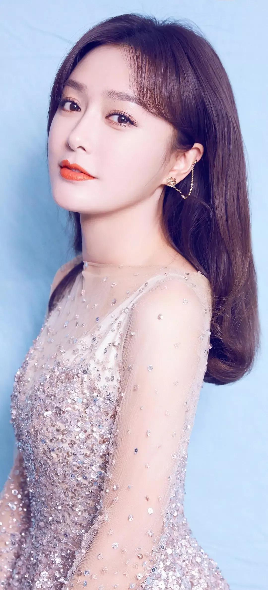 Sexy and charming Qin Lan - iMedia