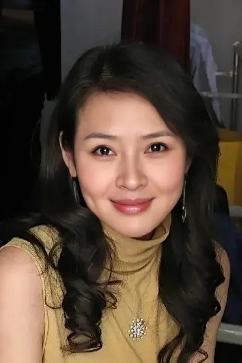 Yu Mingjia's plump beauty still retains her charm - iMedia