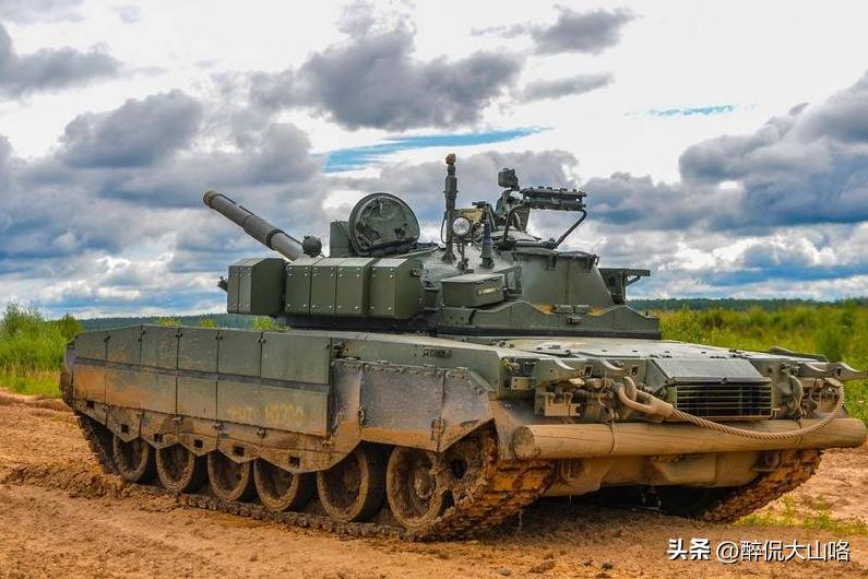 The Russian army's amazing action: the main battle tank ambushed and ...