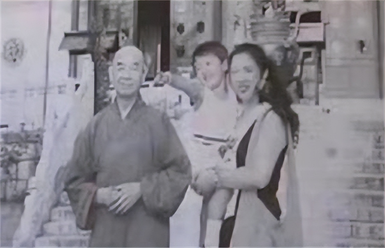 How beautiful is Zhang Ning who was chosen by Lin Liguo as his girlfriend? - iNEWS