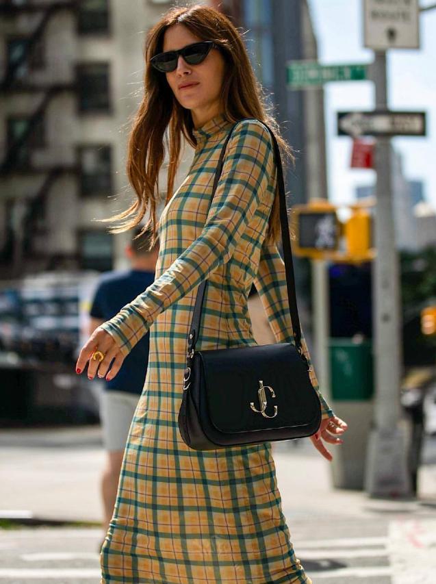 Spanish fashion blogger Gala perfectly combines uninhibited soul and ...