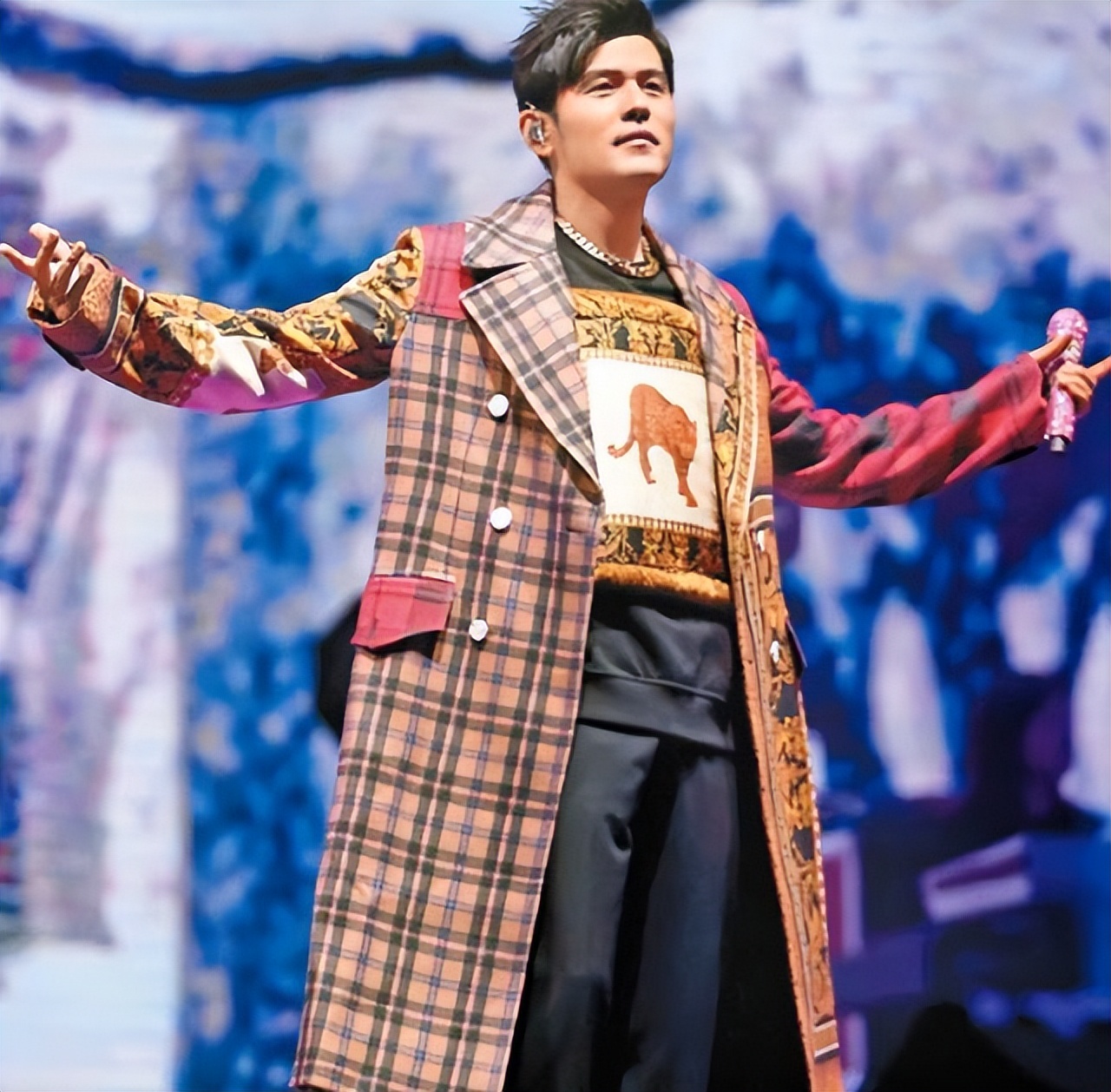 Jay Chou's Hong Kong concert is well-arranged, more than 30 yachts help ...