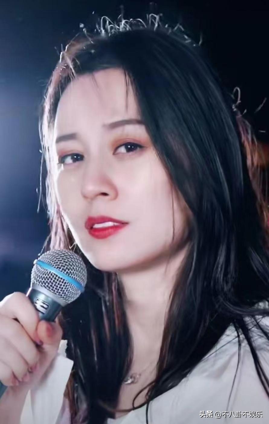 Tang Yi, who has tens of millions of fans, has come all the way from a ...