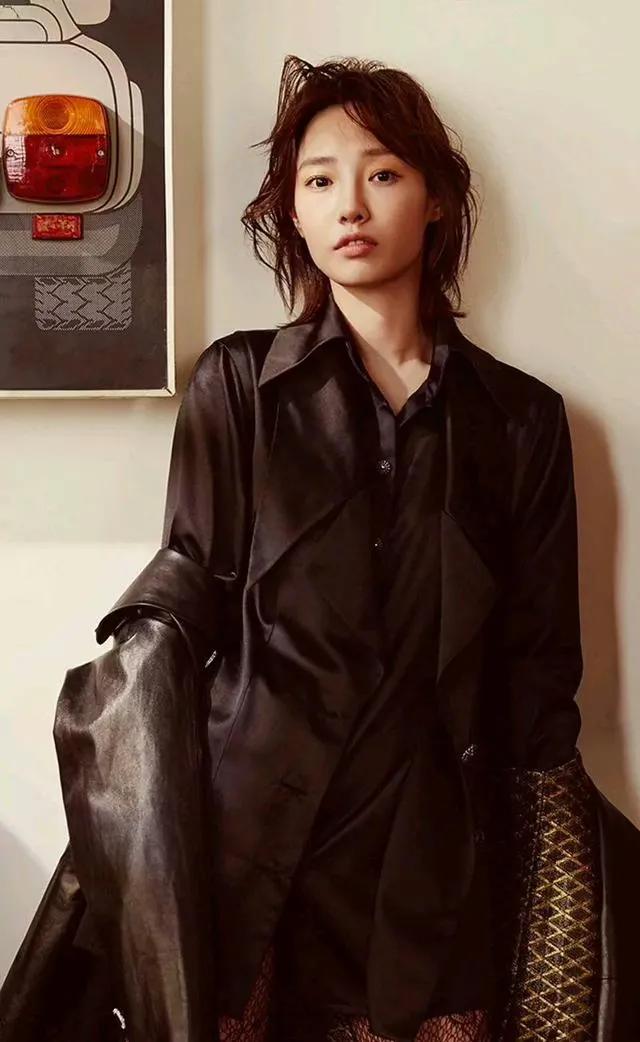 Collection photos ~ Bai Baihe - iNEWS