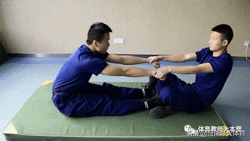 Sitting forward flexion, is high flexibility enough? - iNEWS
