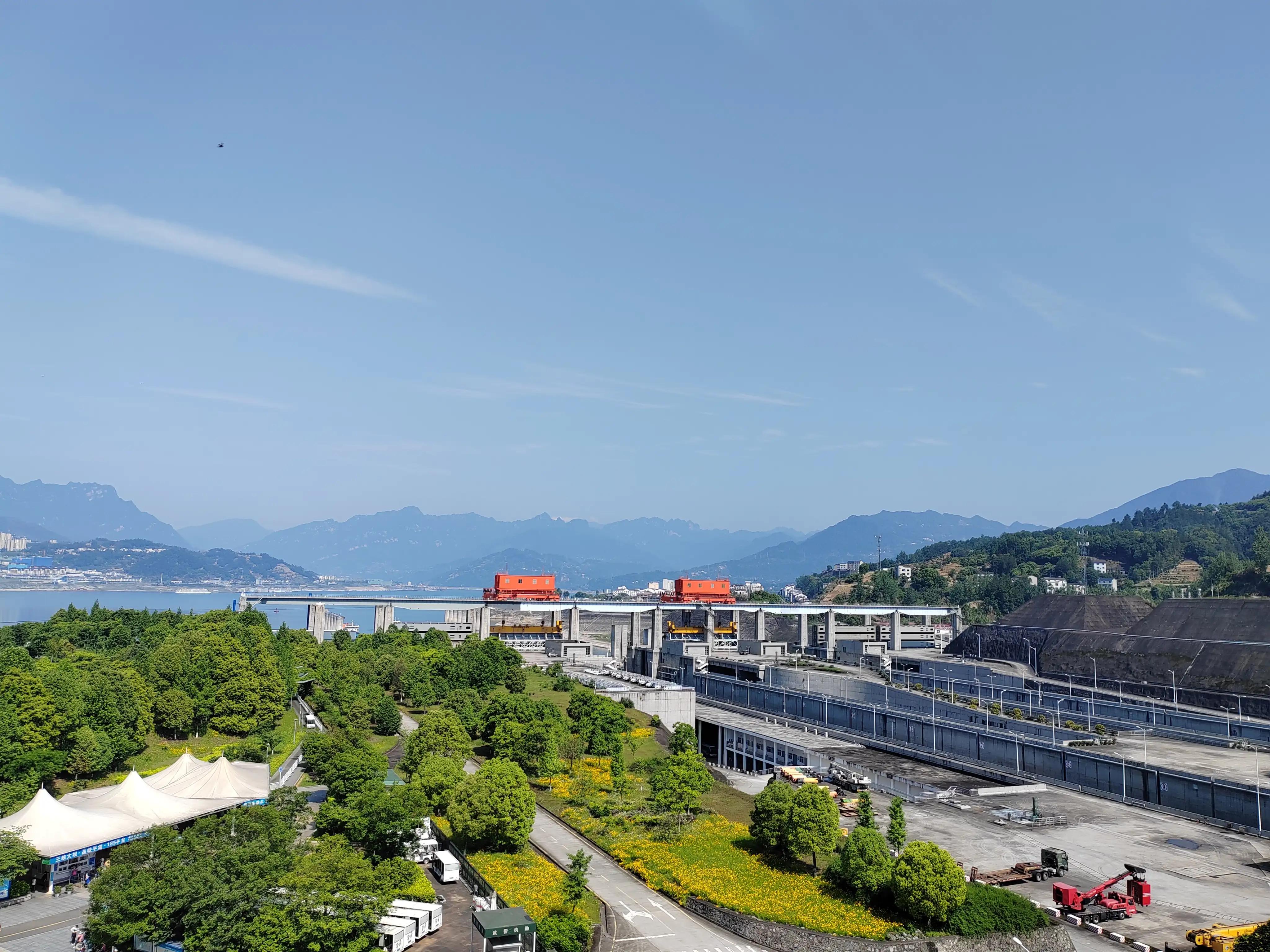 Tour Yichang Three Gorges Dam - iMedia