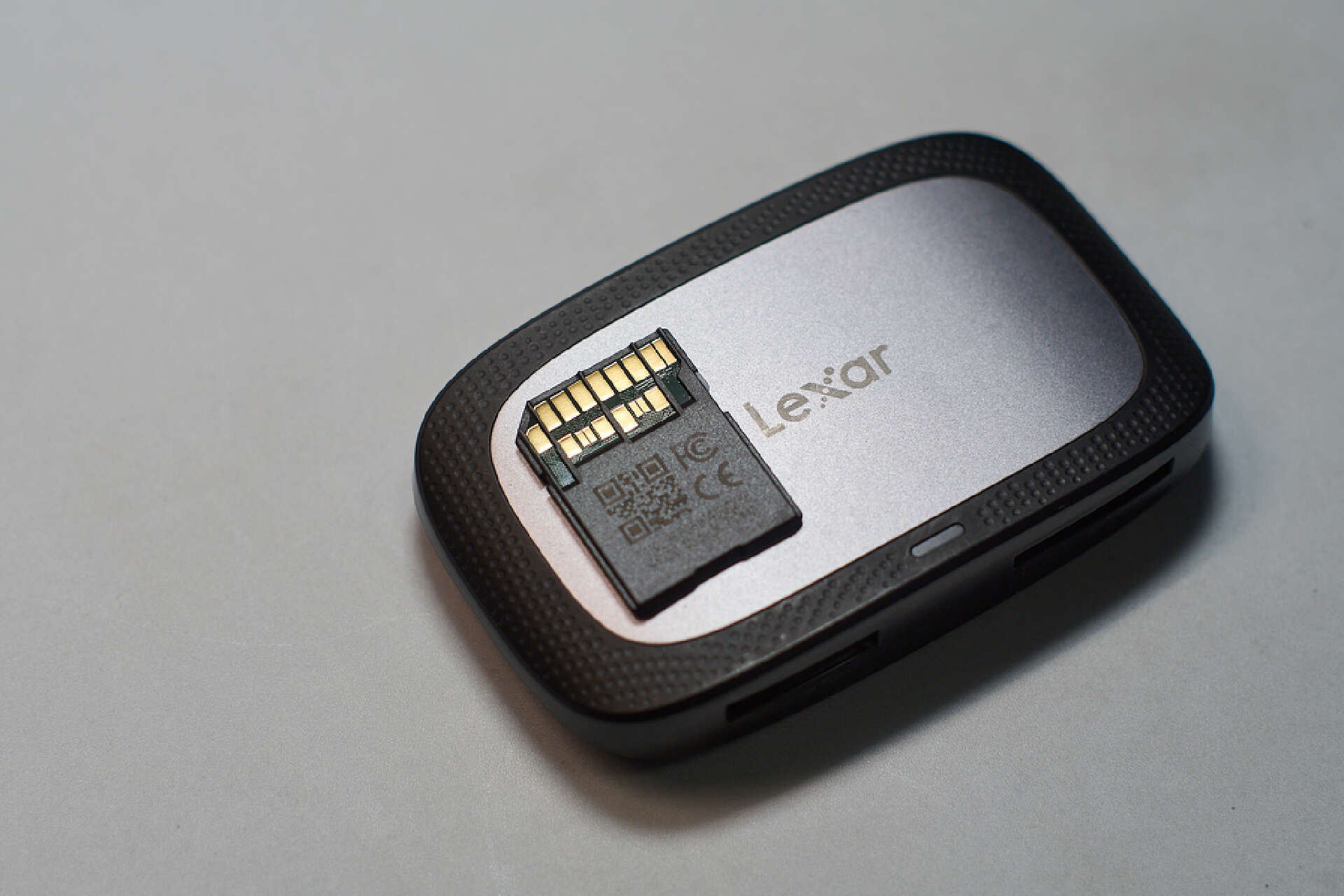 Lexar 2000X 128GB SD Card - iNEWS