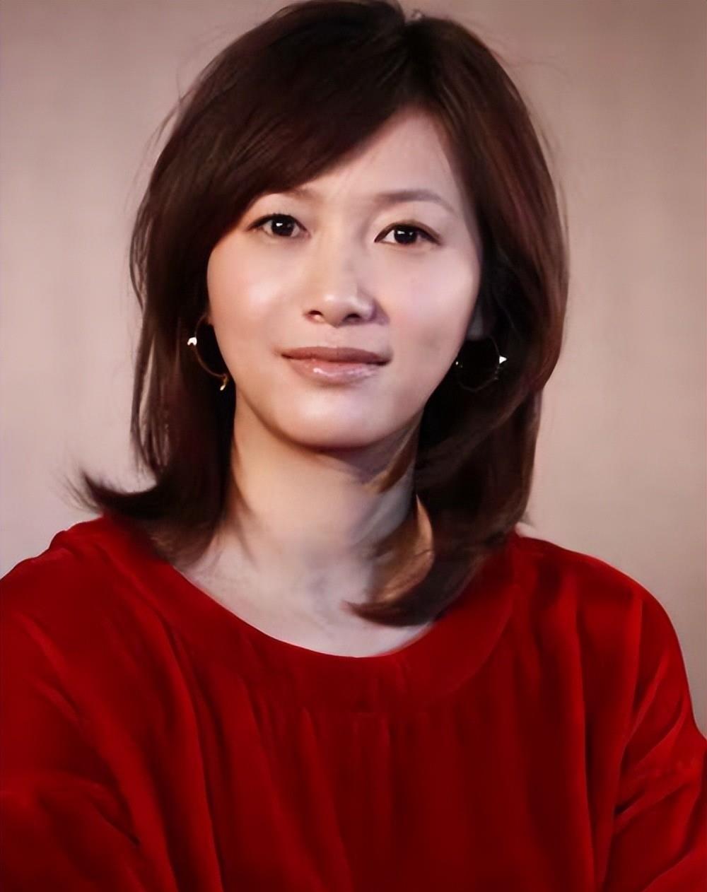 Wu Moufan was sentenced to 13 years in prison and deported, and the six ...