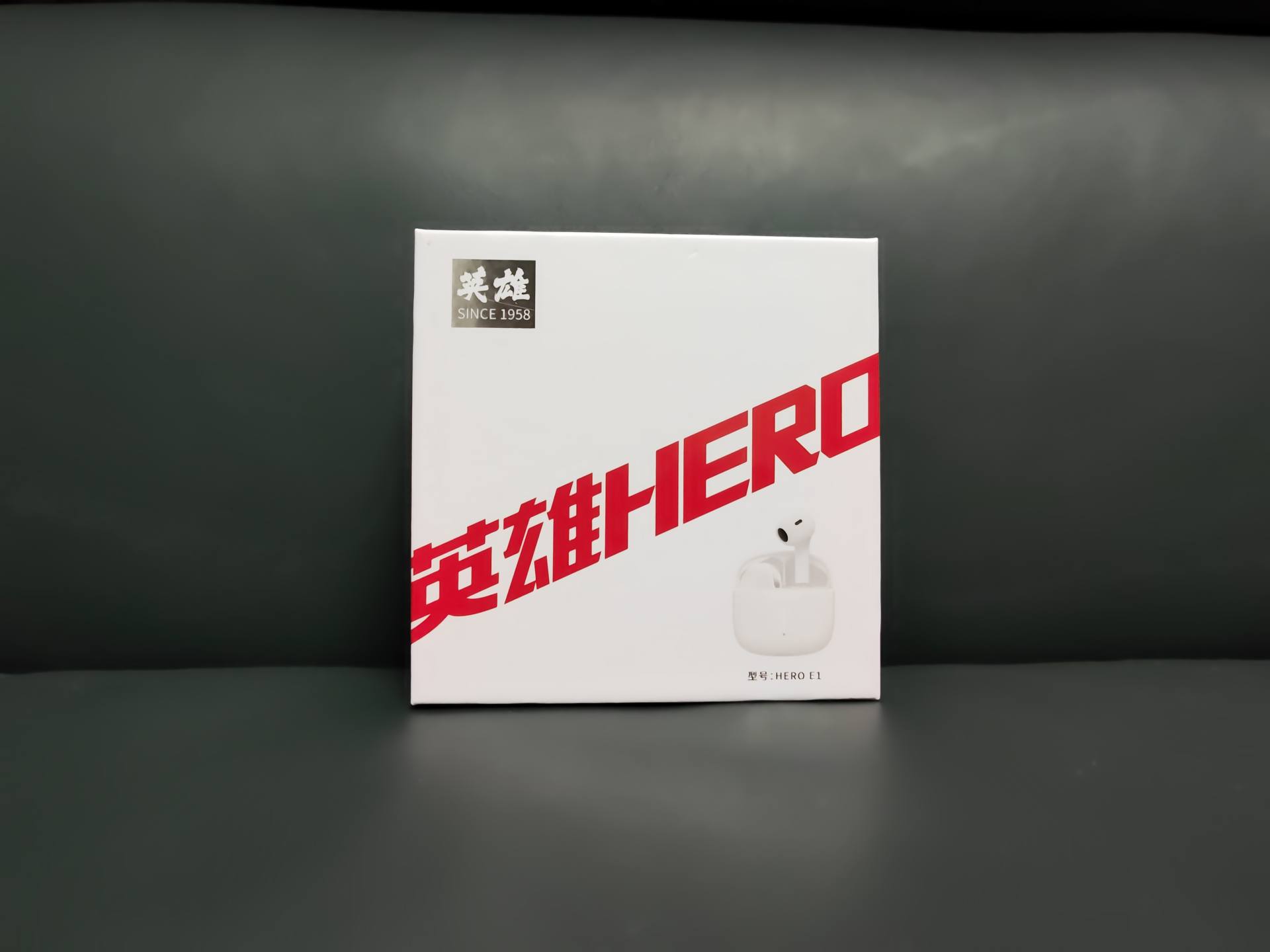 The bluetooth 5.3 earphones in the early 100 yuan, the appearance and ...