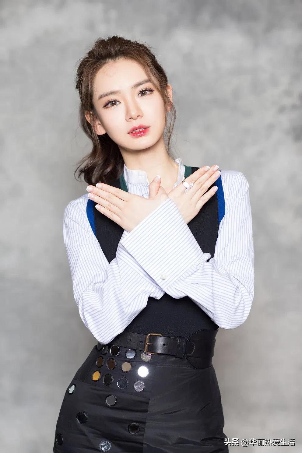 Qi Wei's appearance in e-sports games is so domineering - iNEWS