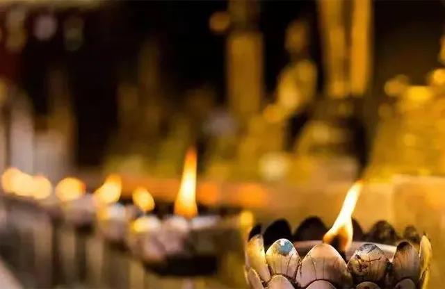 The advice of the older generation: "Don't do anything after dark ...