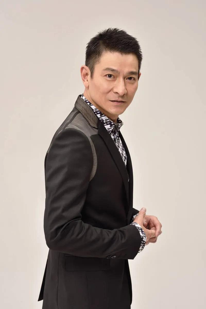 Andy Lau used 40 years to prove his song - "Chinese" - iMedia