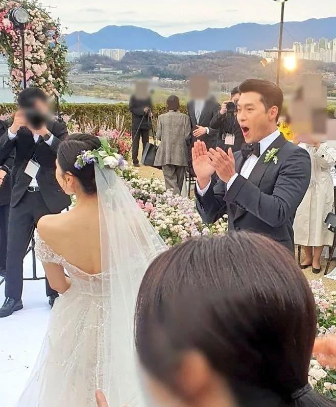 Hyun Bin and Son Ye-jin's wedding in the net exploded, the woman's ...
