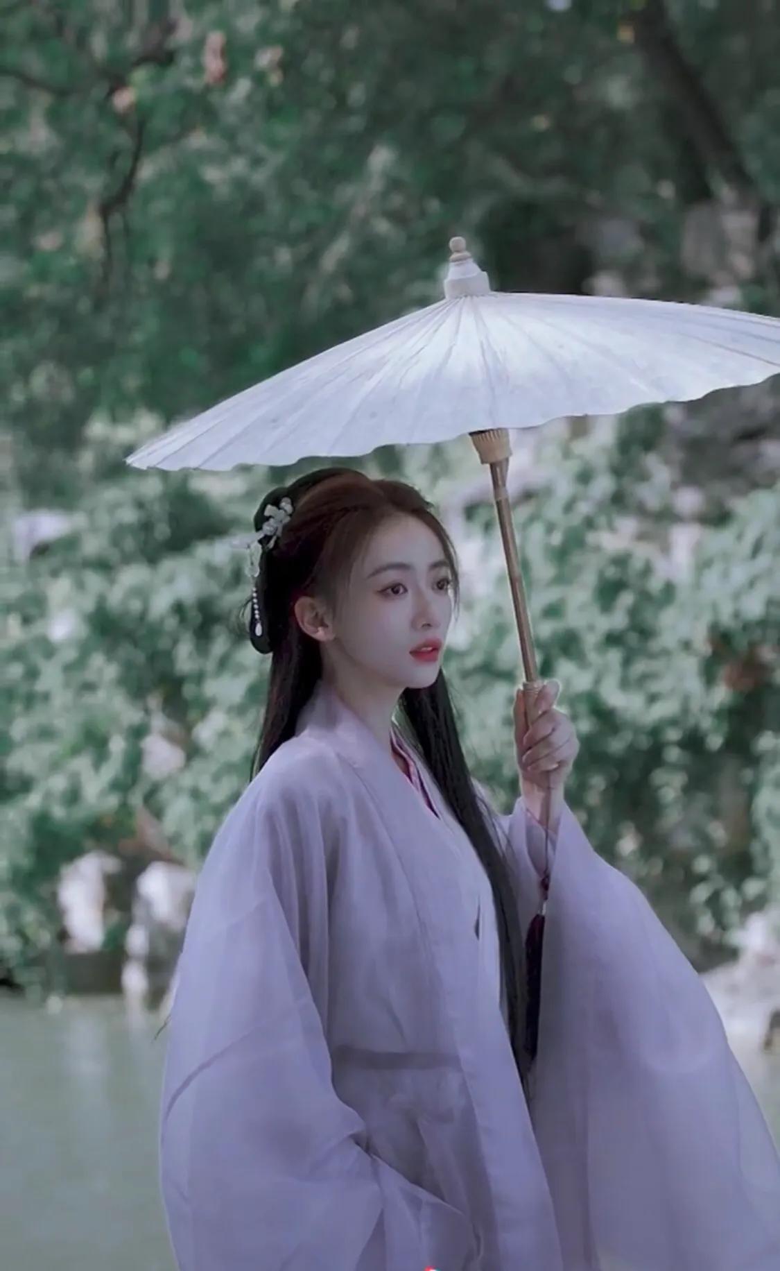 Dreaming back to Yanxi Palace: Wu Jinyan - iNEWS