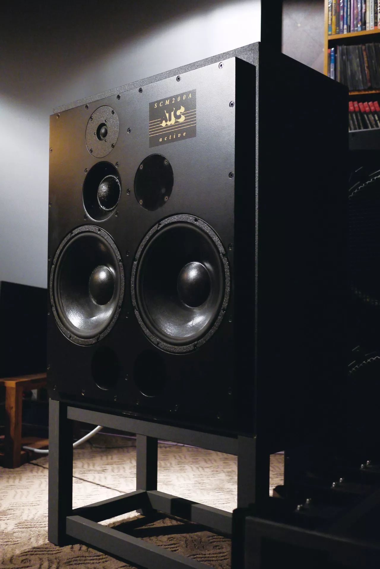 How to adjust the sound of the stereo? - iMedia