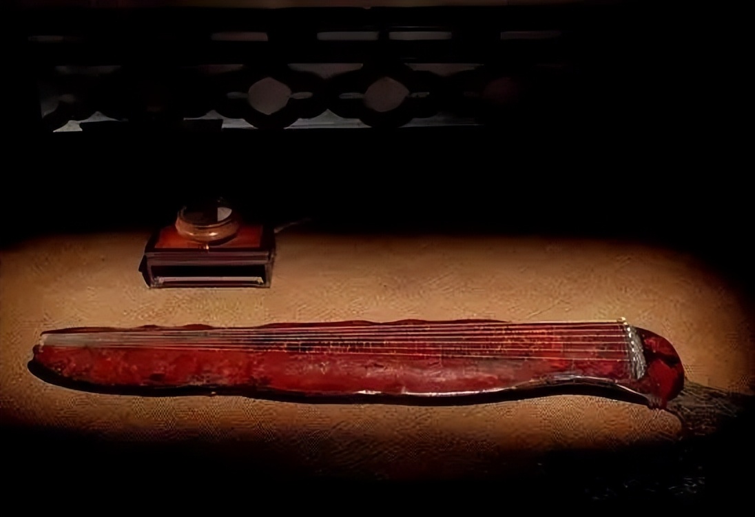 The first-ever guqin - 16 methods of qin sound - iNEWS