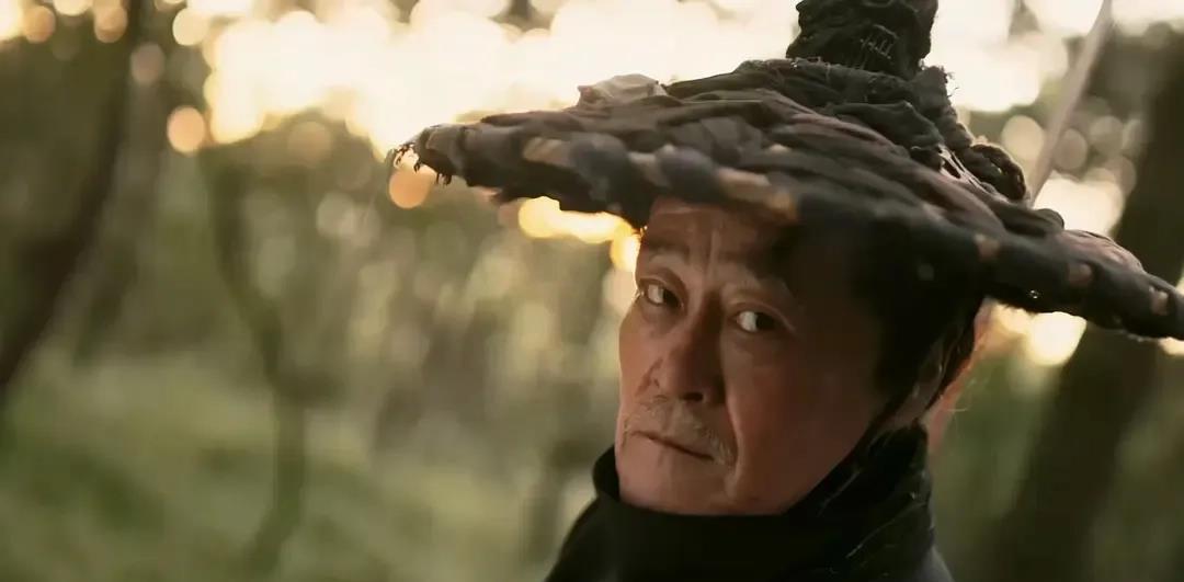 Ai Haier, a fan who pursued Uncle Benshan in "Legend of the Magpie ...