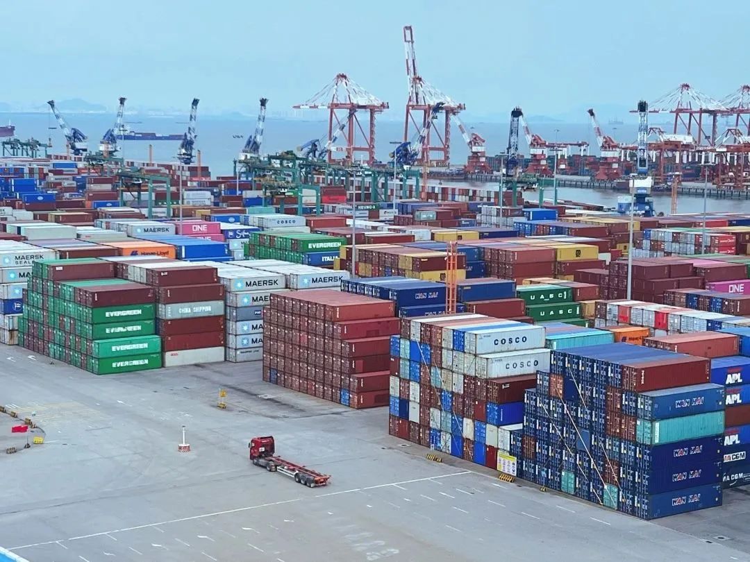 ["Guangdong" rising bay area to look at China with wide tide] sea-rail ...