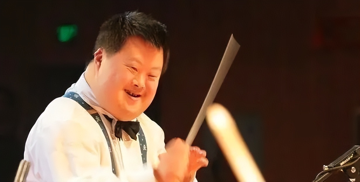 "Genius conductor" Hu Yizhou: Andy Lau once sang for him, what happened to him after he got ...