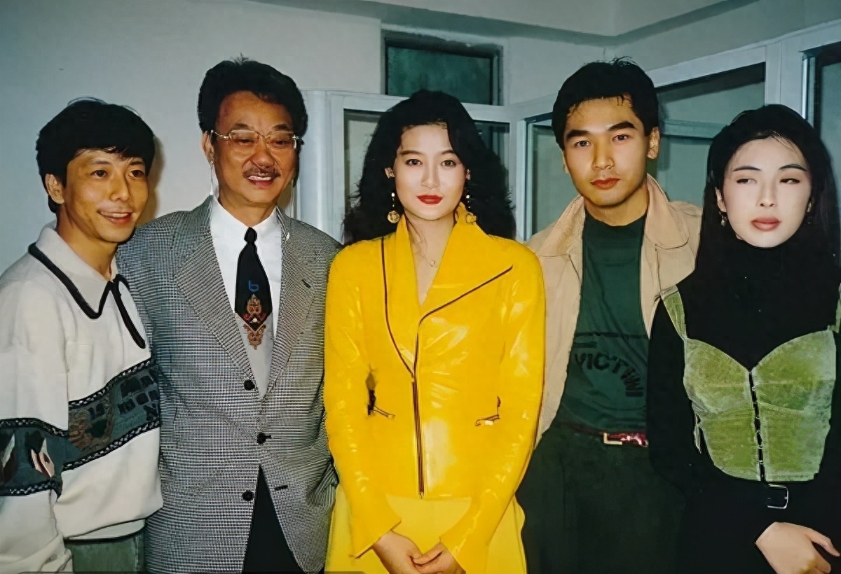 21 years ago, Eric Tsang and Tony Leung Jiahui, who said they would help Paul Chan raise their ...