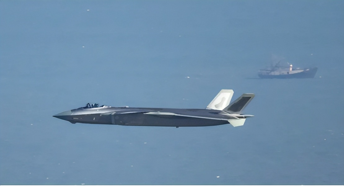 American experts confirmed: China's J-20 stealth fighter does not have ...
