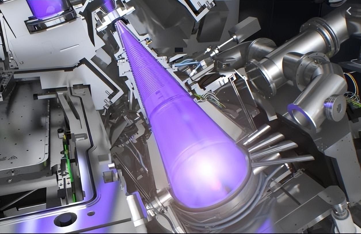 How powerful is Zeiss, who built EUV lithography machines with ASML ...