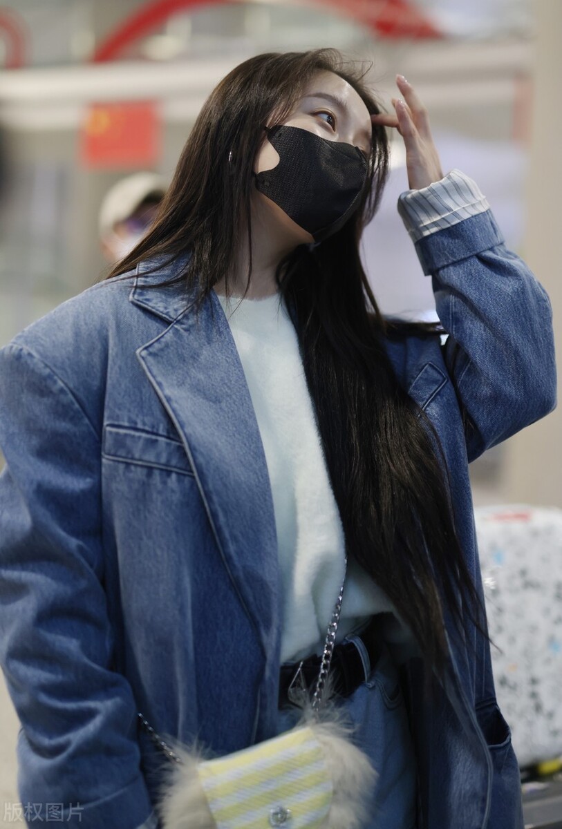 Jiang Zhenyu is pure and lovely - iNEWS