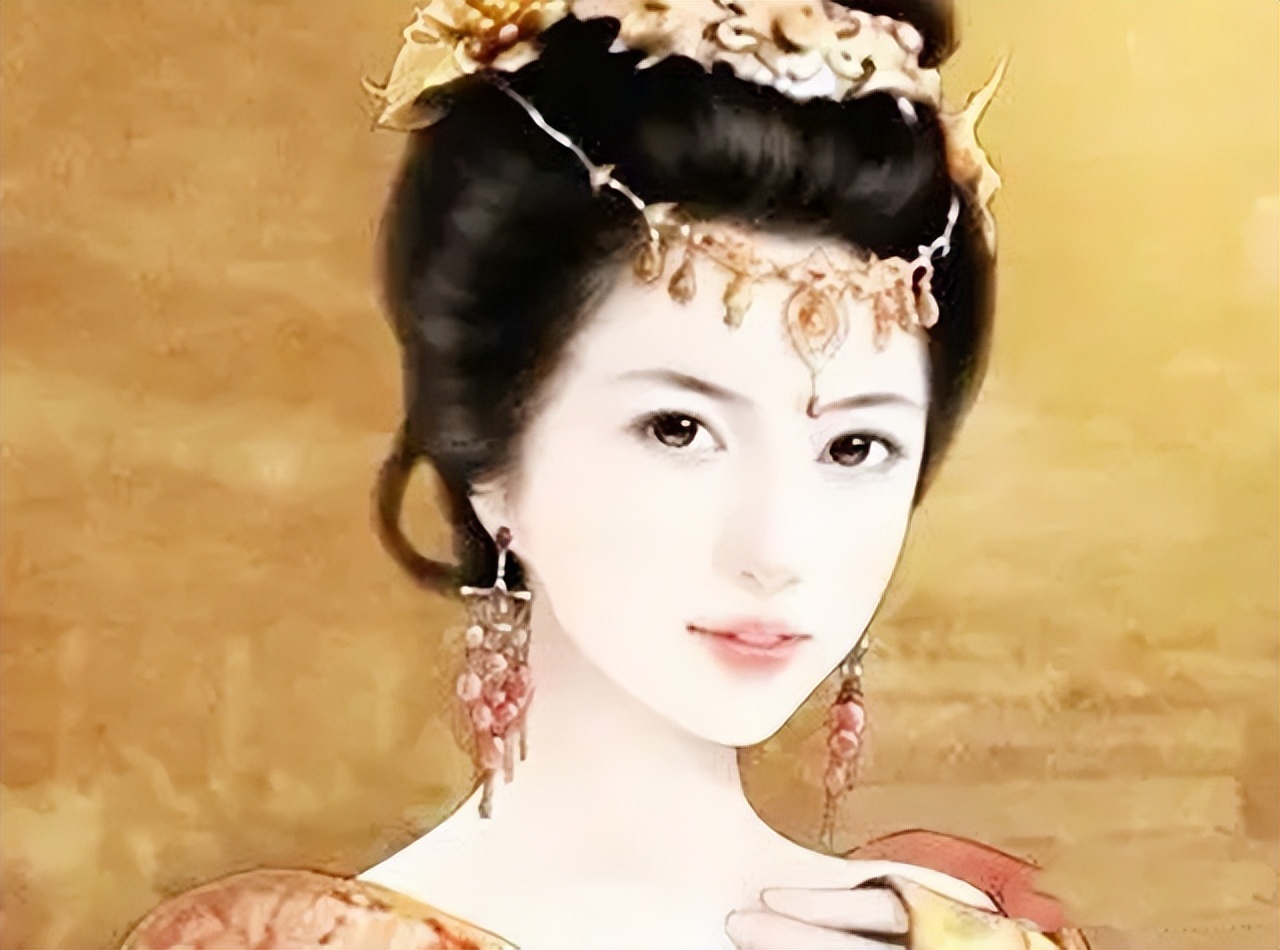 After the princess was in distress, she fled to a large private ...