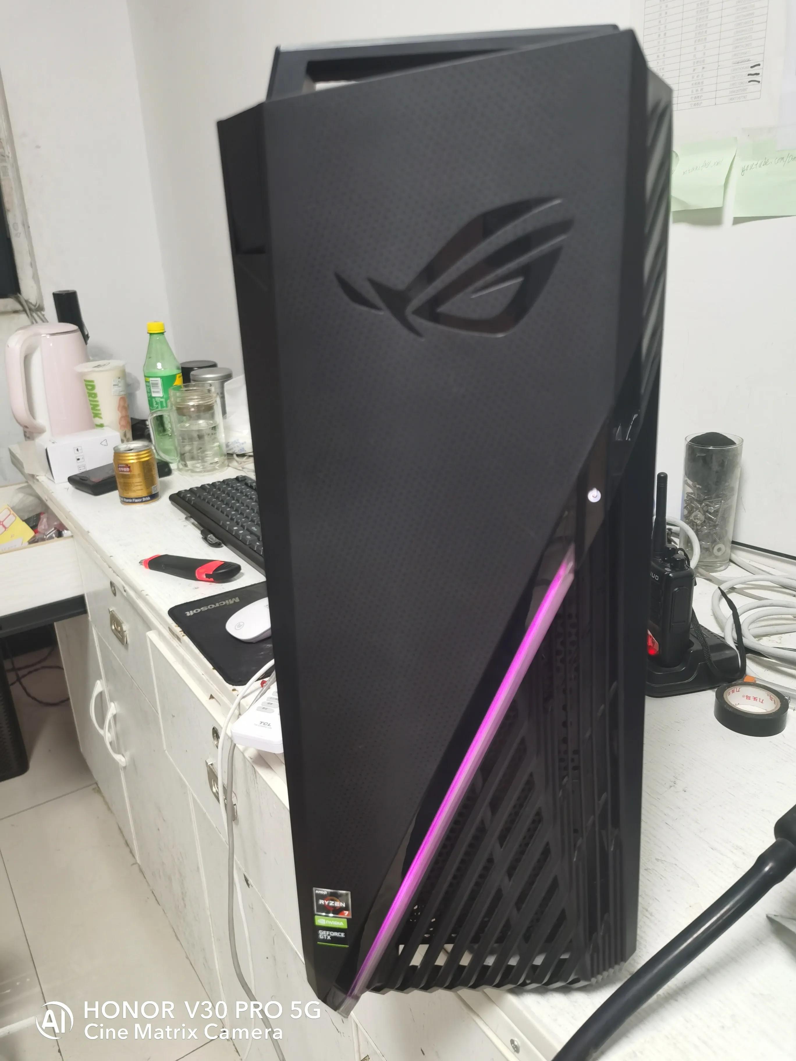 Said I don't have a few computers installed, come in and have a look ...
